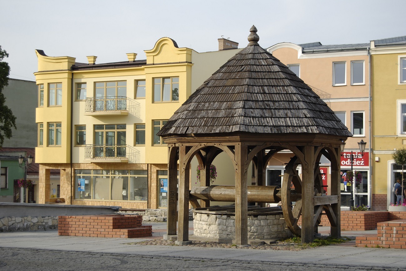 Chełm – zwiedzanie • Chełm rynek pracy